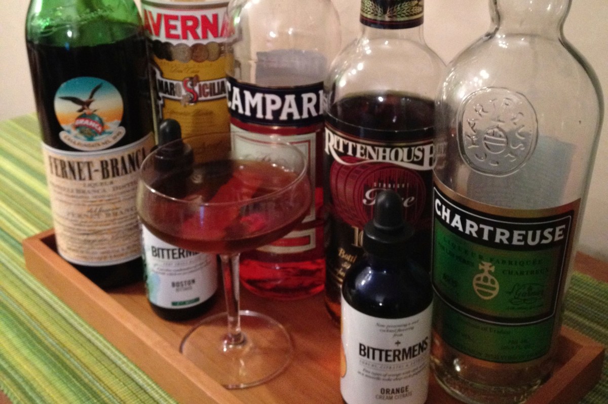 Cocktails Simplified | The Straight Up